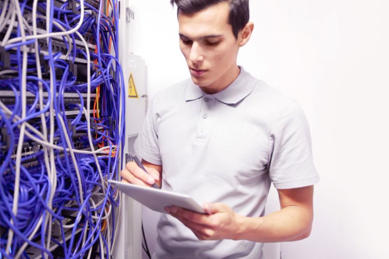 Web Api Vs Web Service Key Differences Pros And Cons Scraping Robot